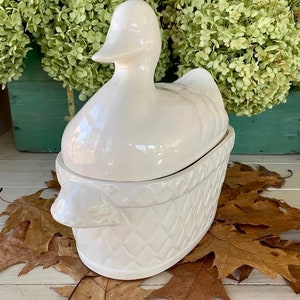 Vintage White Ceramic Nesting Duck Tureen Covered Casserole Dish - Etsy