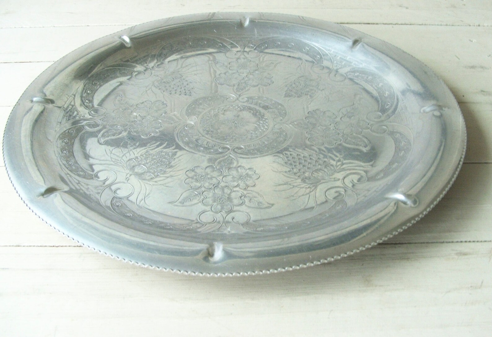 Large Round Aluminum Serving Tray Floral Motif - Etsy