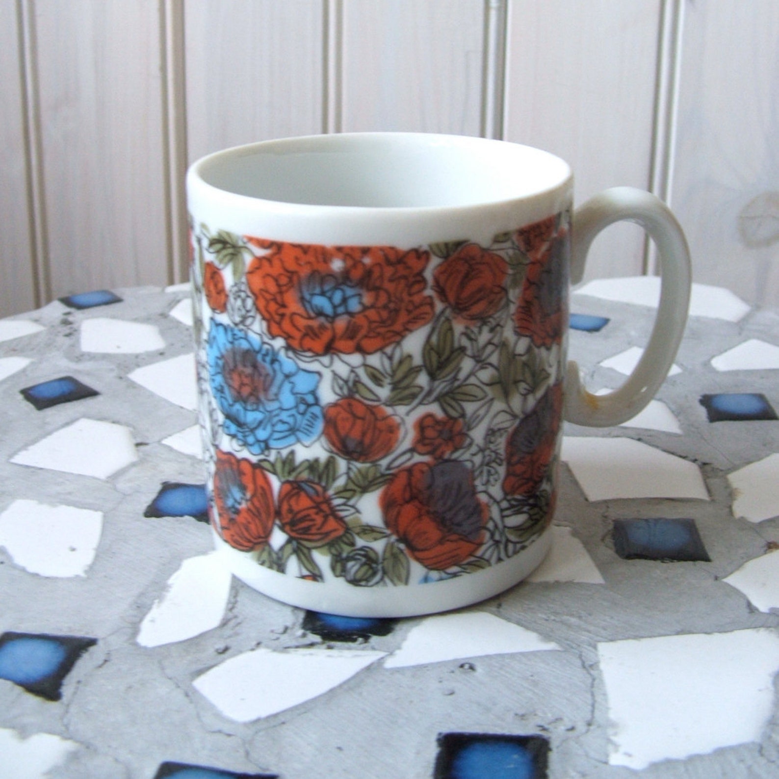 Vintage Small Mug With Blue and Rust Flower Design - Etsy