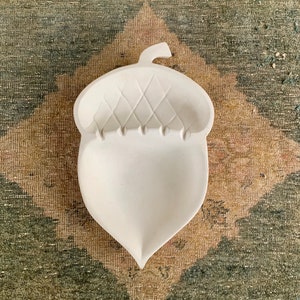White Clay Plaster Acorn Dish - Etsy
