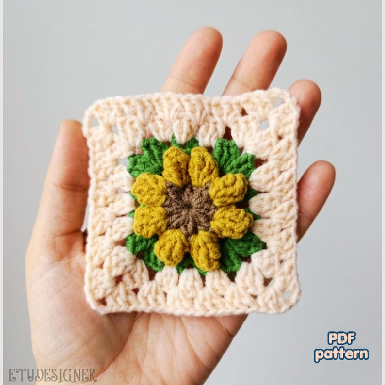 Crochet Solid Flower Granny Square Pattern PDF , Floral Motif , Boho ...