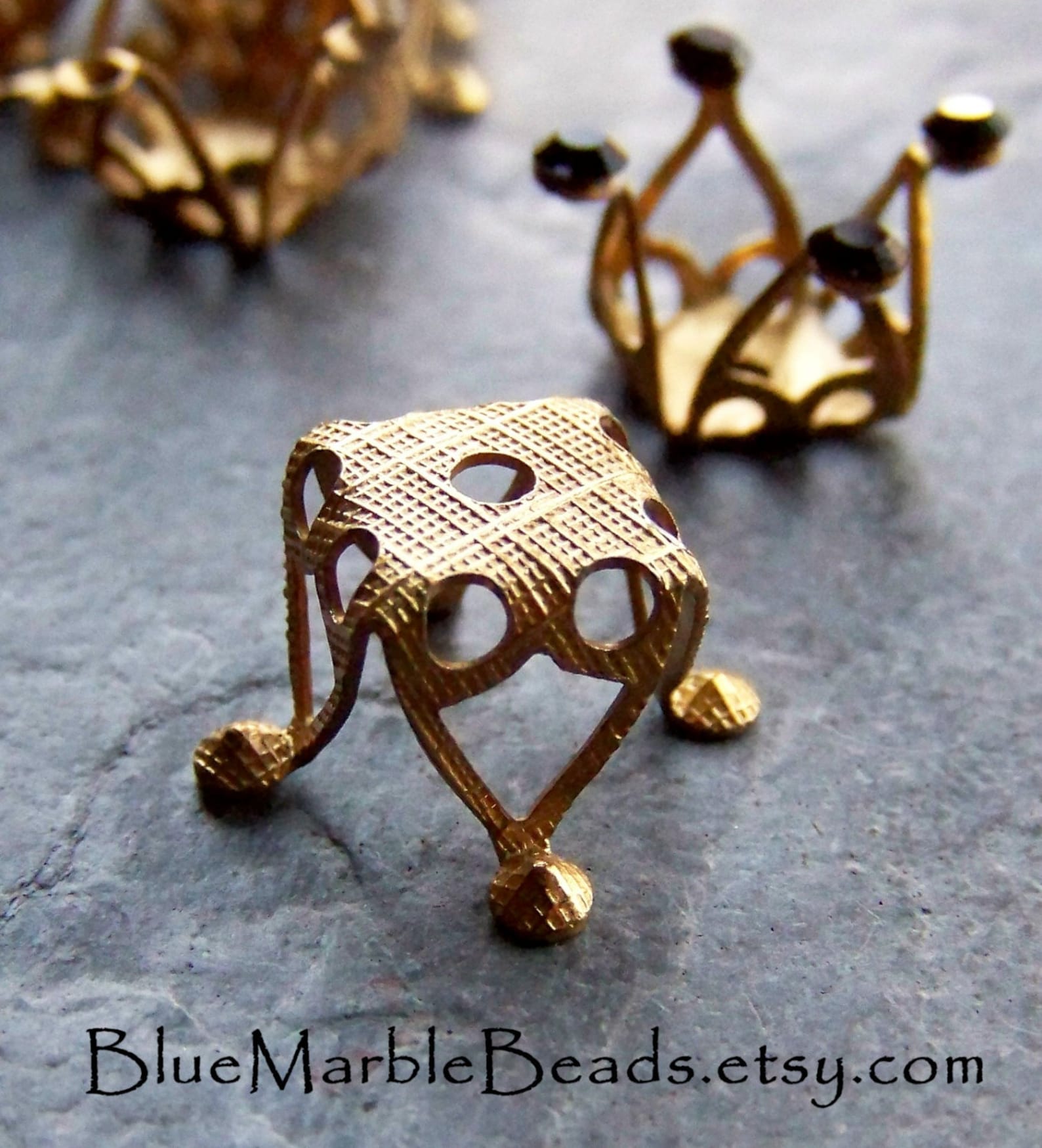 8 Rare Vintage Brass Filigree Bead Cap With Rhinestone Settings, Chaton ...