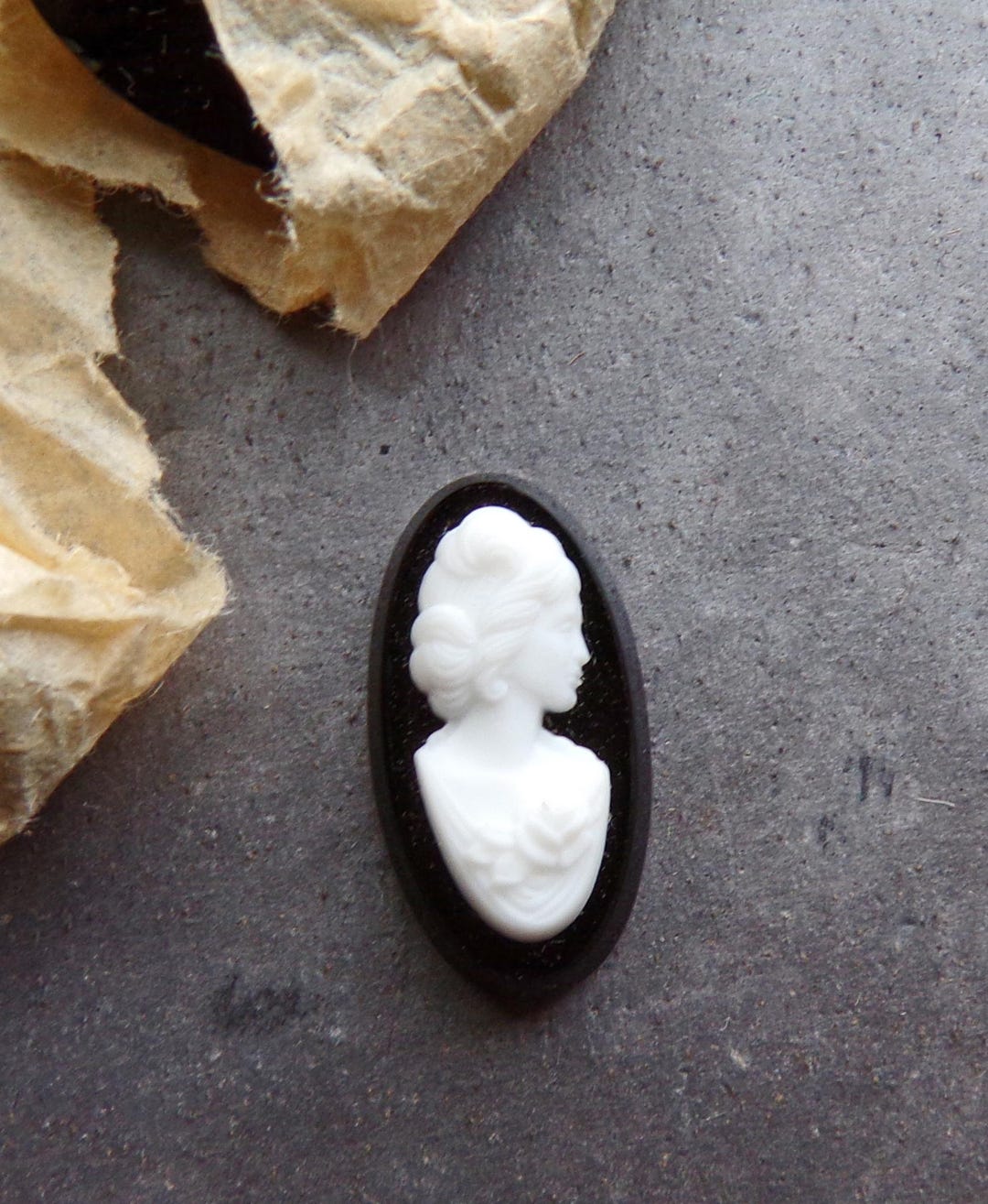 Vintage Glass Maiden Silhouette Cameo Oval Glass Cabochon, Black ...