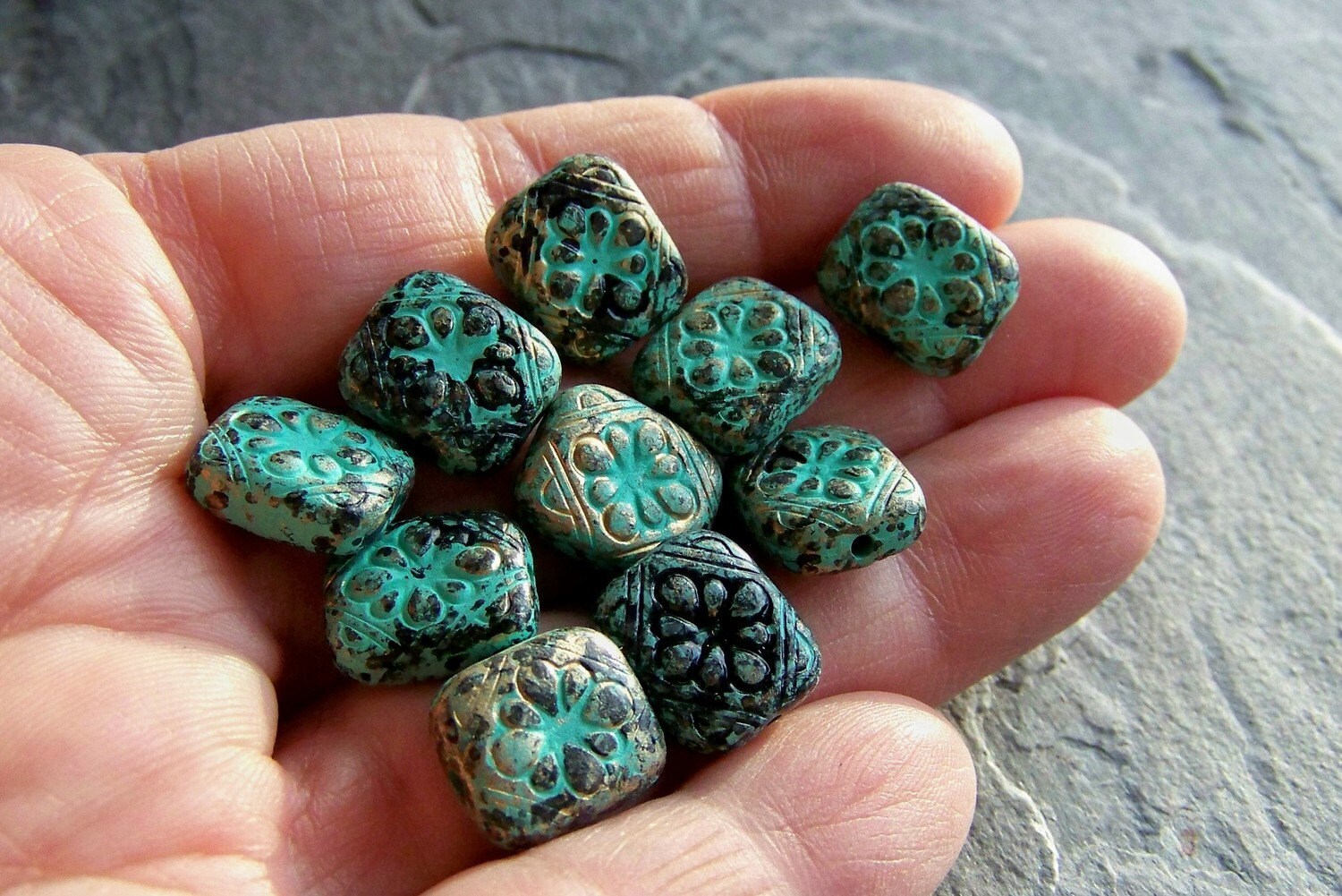 10 Verdigris Patina and Gold Etched Acrylic Floral Tab Beads - Etsy