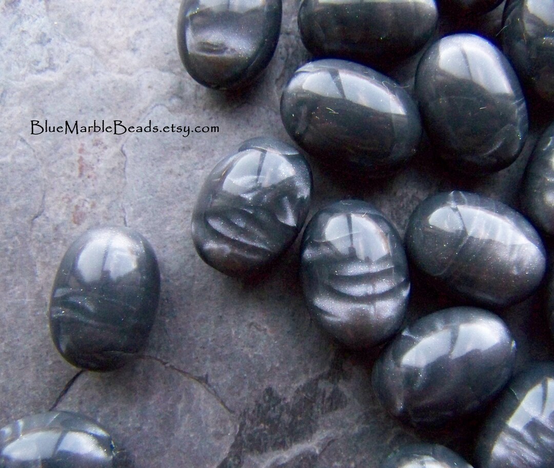 12 Vintage Gray and Silver Luster Pearlescent Oval Lucite Marble Beads ...