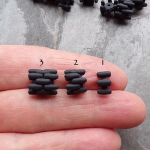 50 Matte Black Lucite Beads, Gear Bead, Gizmo Bead, Interlocking Beads ...