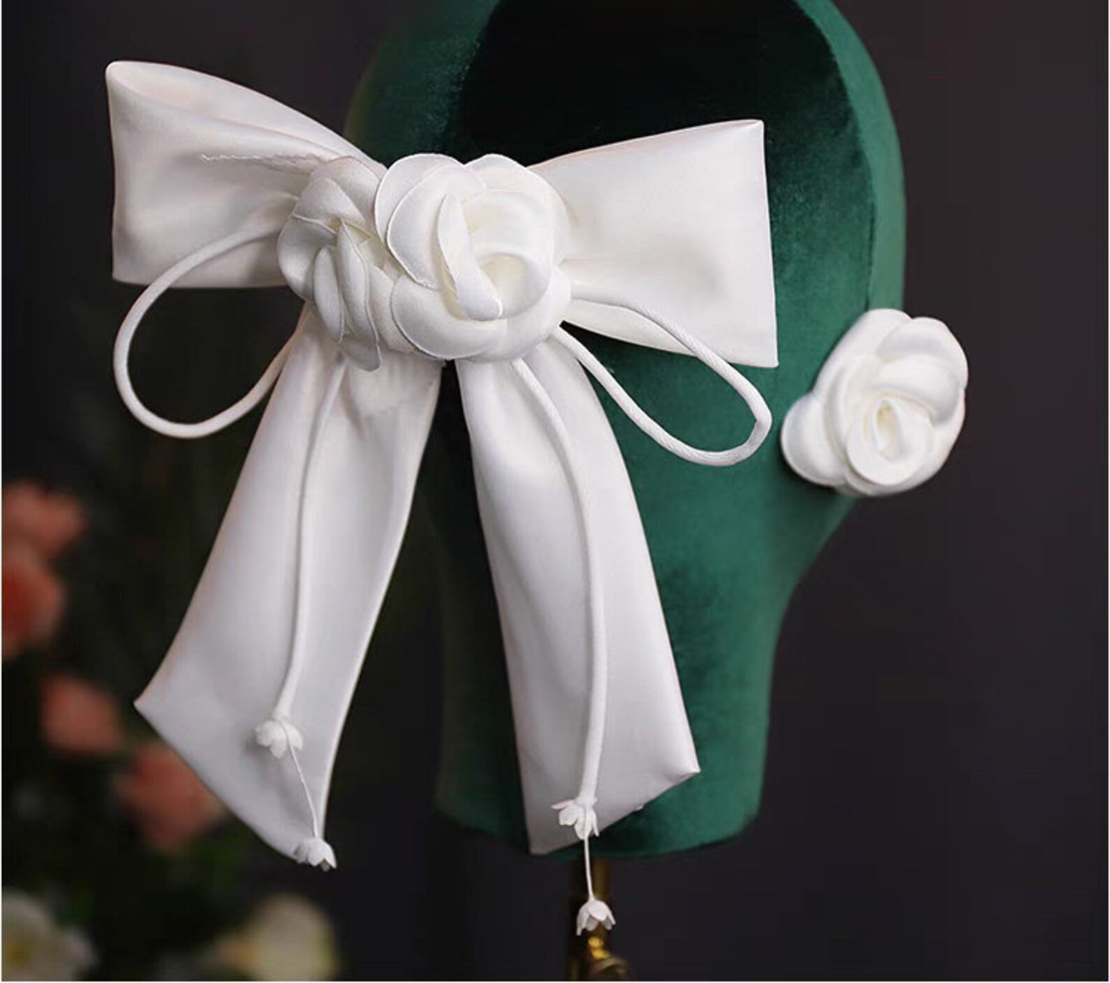 White Lace Hair Bow Clip Ivory Flower Lace Bow Wedding Girl Birthday ...