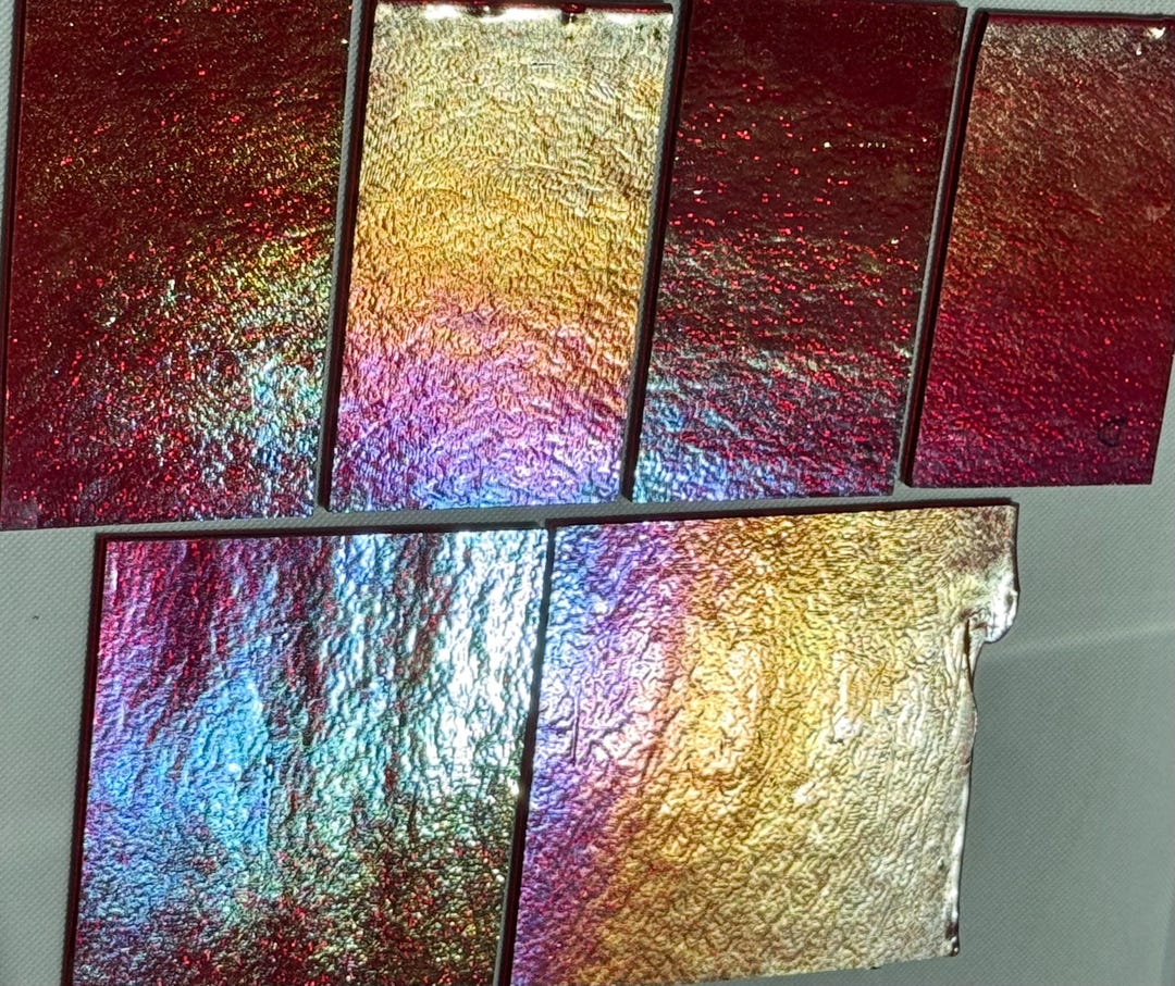 90 COE Red Iridescent Bullseye Glass Sheet: Fusing, Stained Glass ...