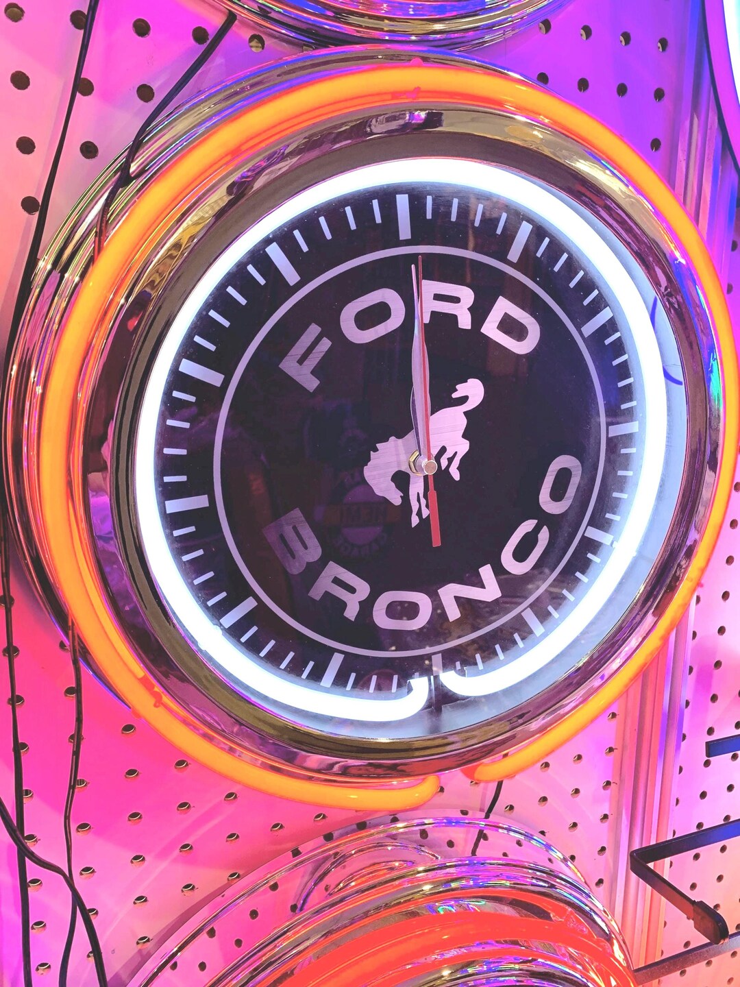 Bronco, Ford Bronco Vintage Style, Garage , 16" Double Neon Wall Clock ...