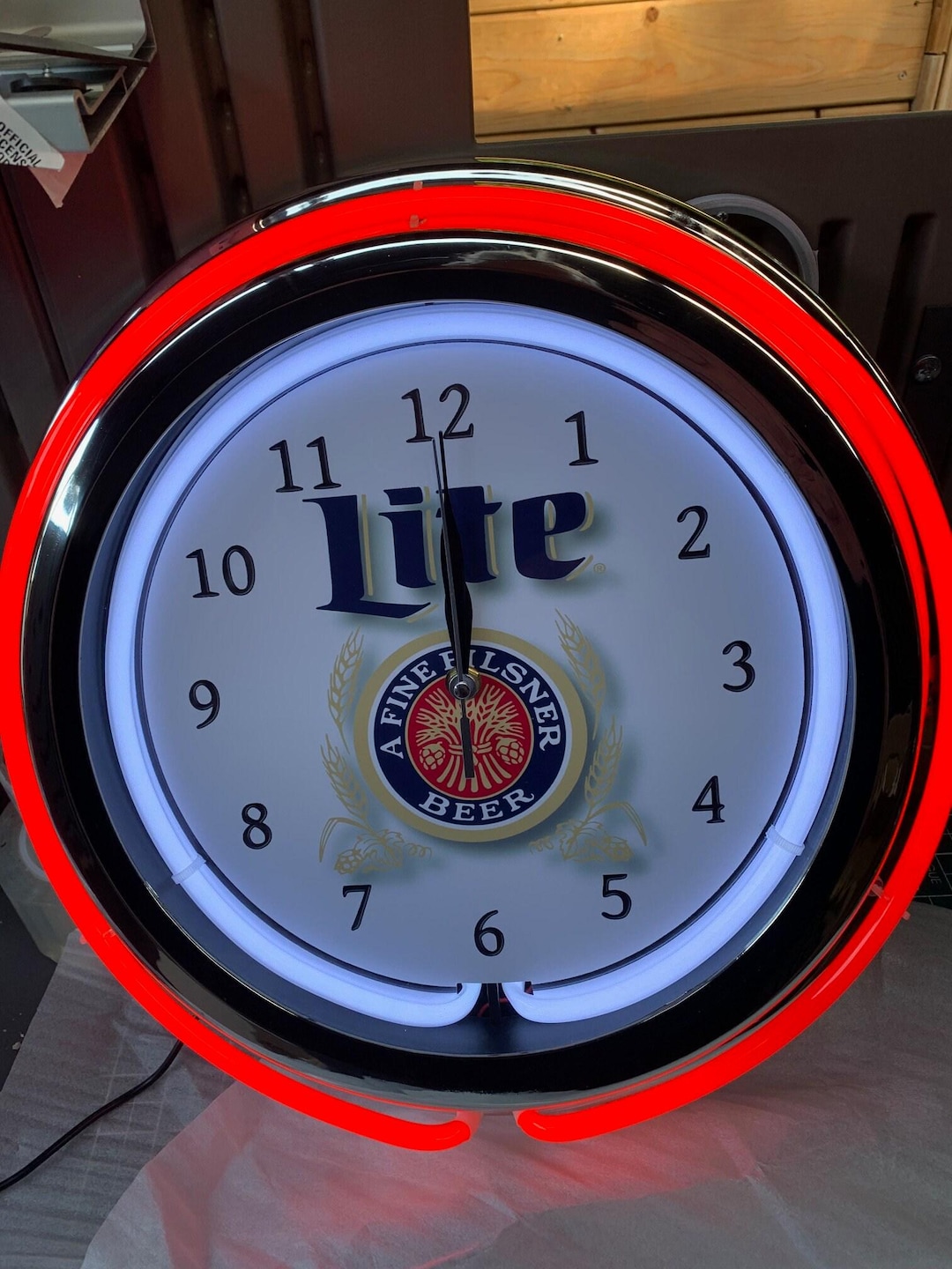 Miller Lite Beer, Vintage Style, Garage , 16" Double Neon Clock, Games ...