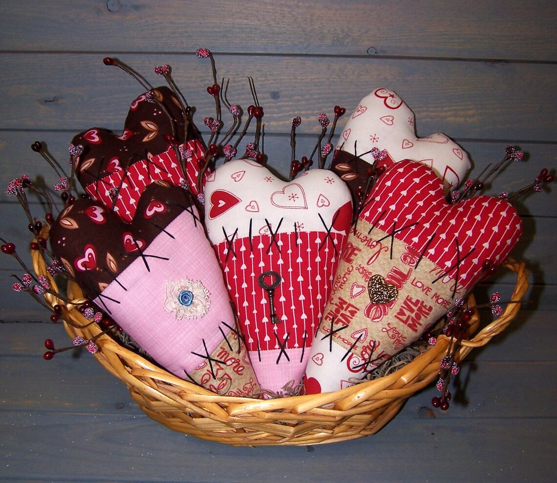 Pattern/primitive Raggedy Heart Ornies Pattern ET - Etsy