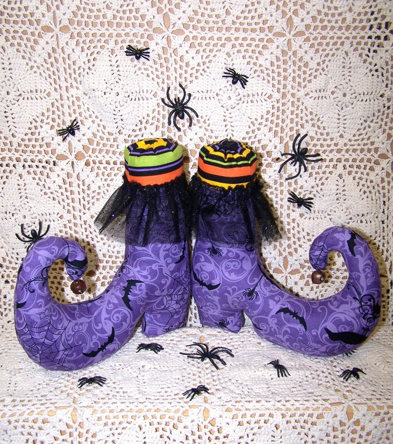 Pdf/pattern/ Primitive the Witch is in Boots ET - Etsy