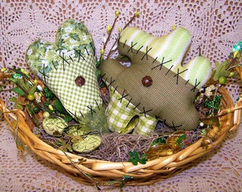 Primitive Ornies - Etsy