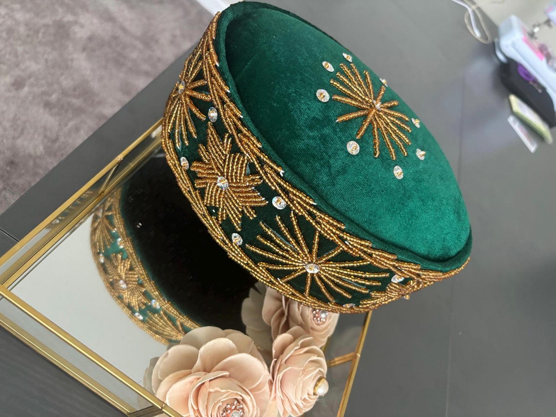 Odogwu Nigerian Royalty Hat. African Ghana/nigerian Traditional ...