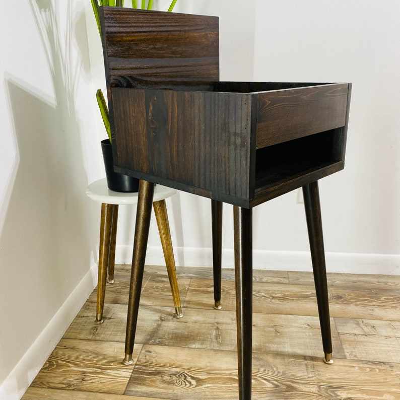 THE VINTEDGER™ Single Display Wood Record Album Storage Stand - Etsy