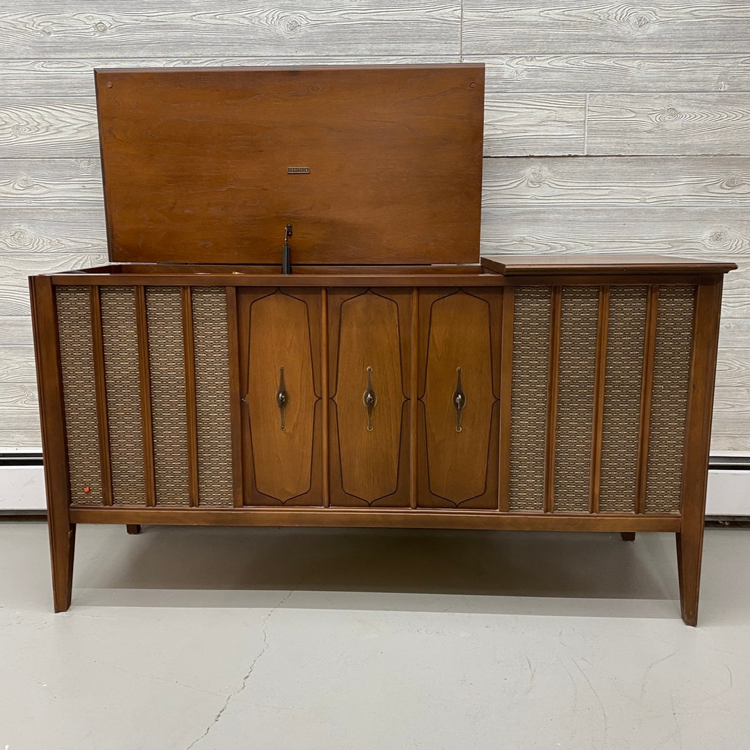 ZENITH 70s Mid Century Vintage Stereo Console Record Player Changer AM ...