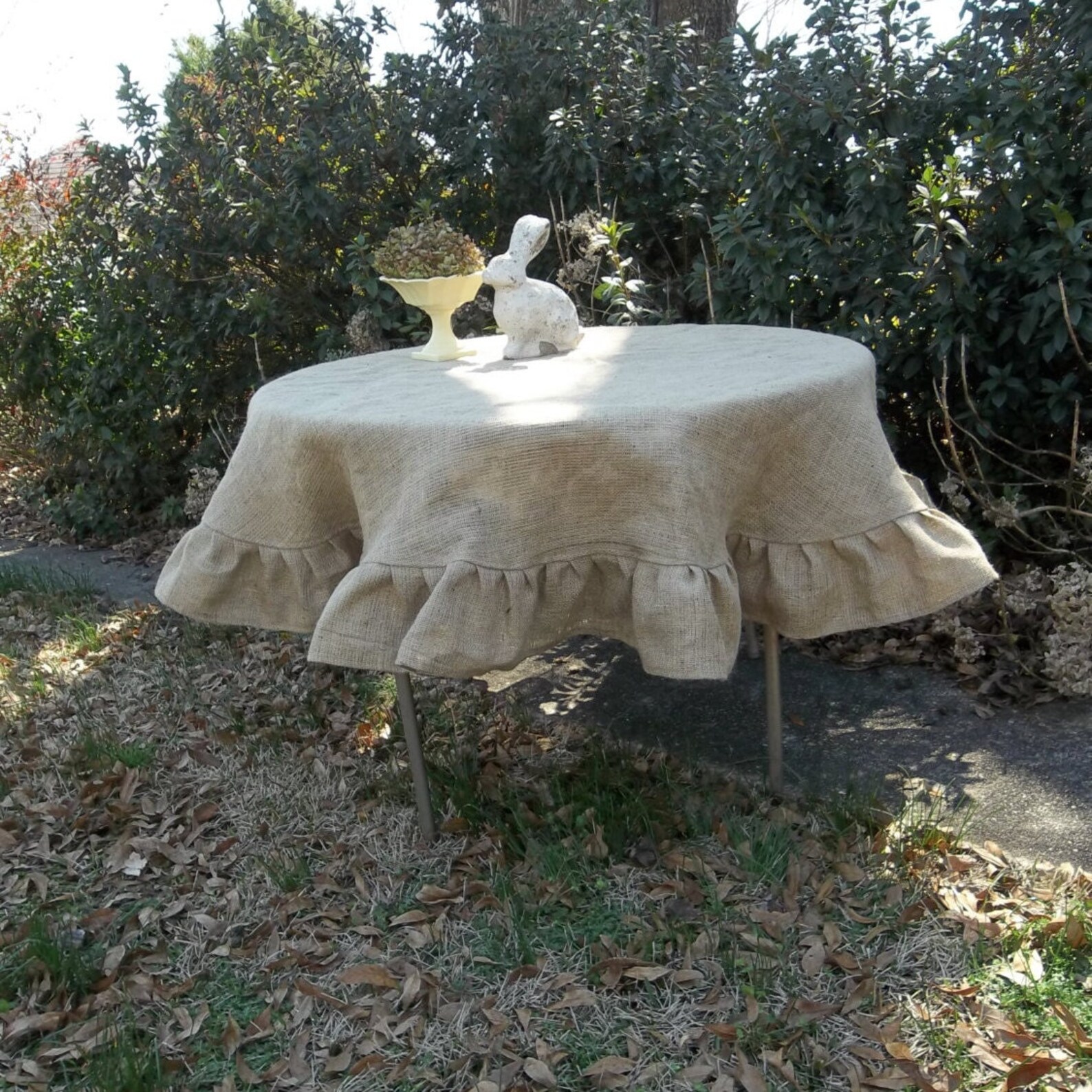 Custom Round Burlap Tablecloth Ruffled Tablecloth Custom Colors Wedding ...