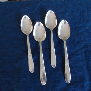 4 FANTASY Silver Plate Spoons Silverplate Flatware Vintage Dessert ...