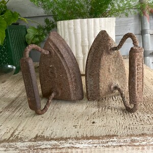 Primitive Iron Vintage Irons Cast Iron Tool Iron to Press - Etsy