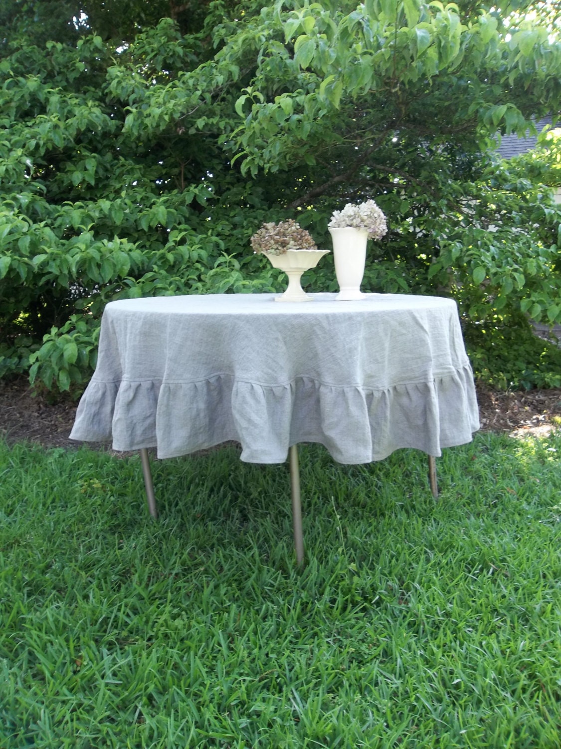 Round Tablecloth in Linen Cotton Burlap Custom Sizes Ruffled - Etsy