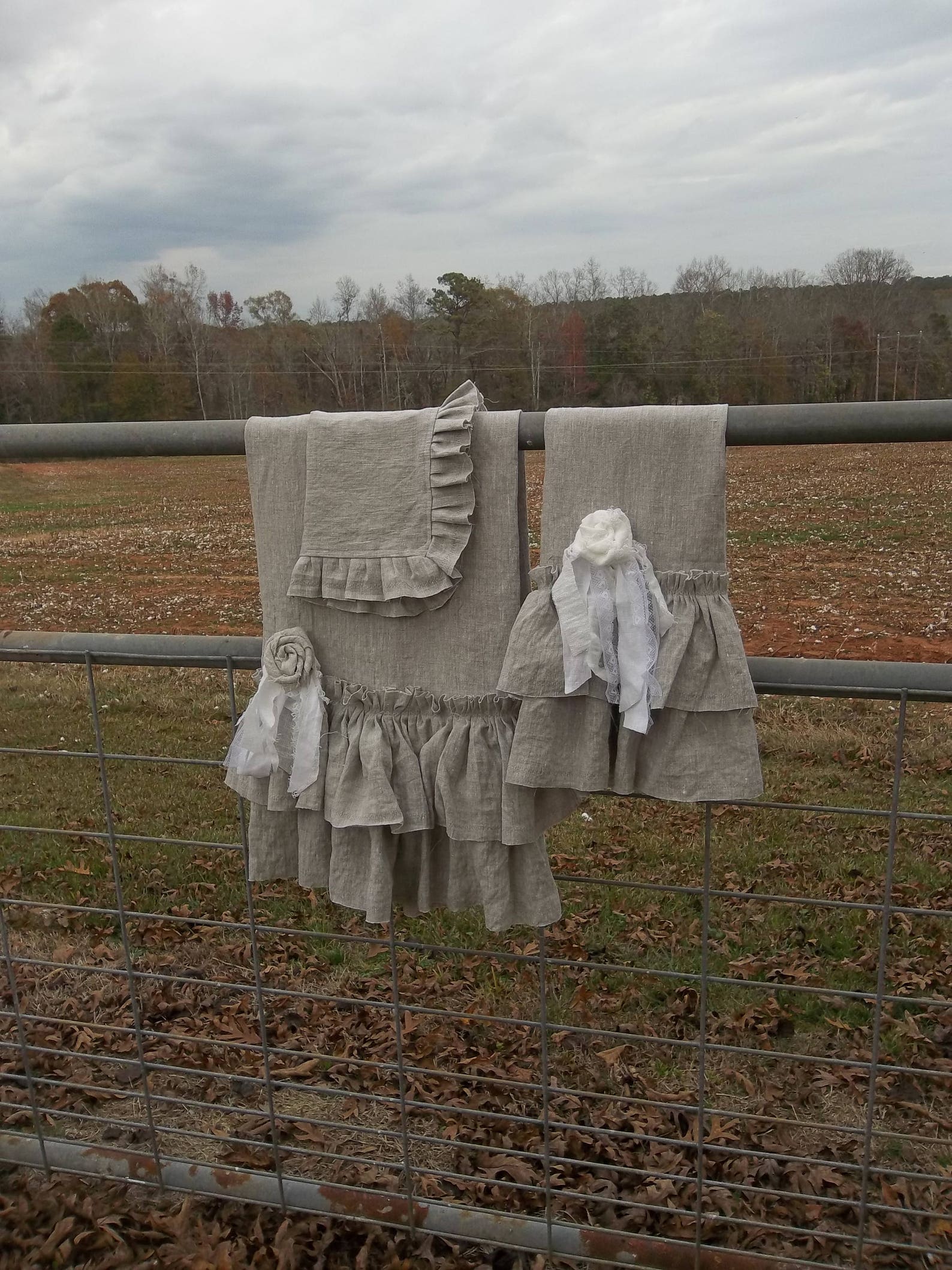 Ruffled Linen Bath Towels - Shabby Cottage Linens - Double Ruffle Towel ...