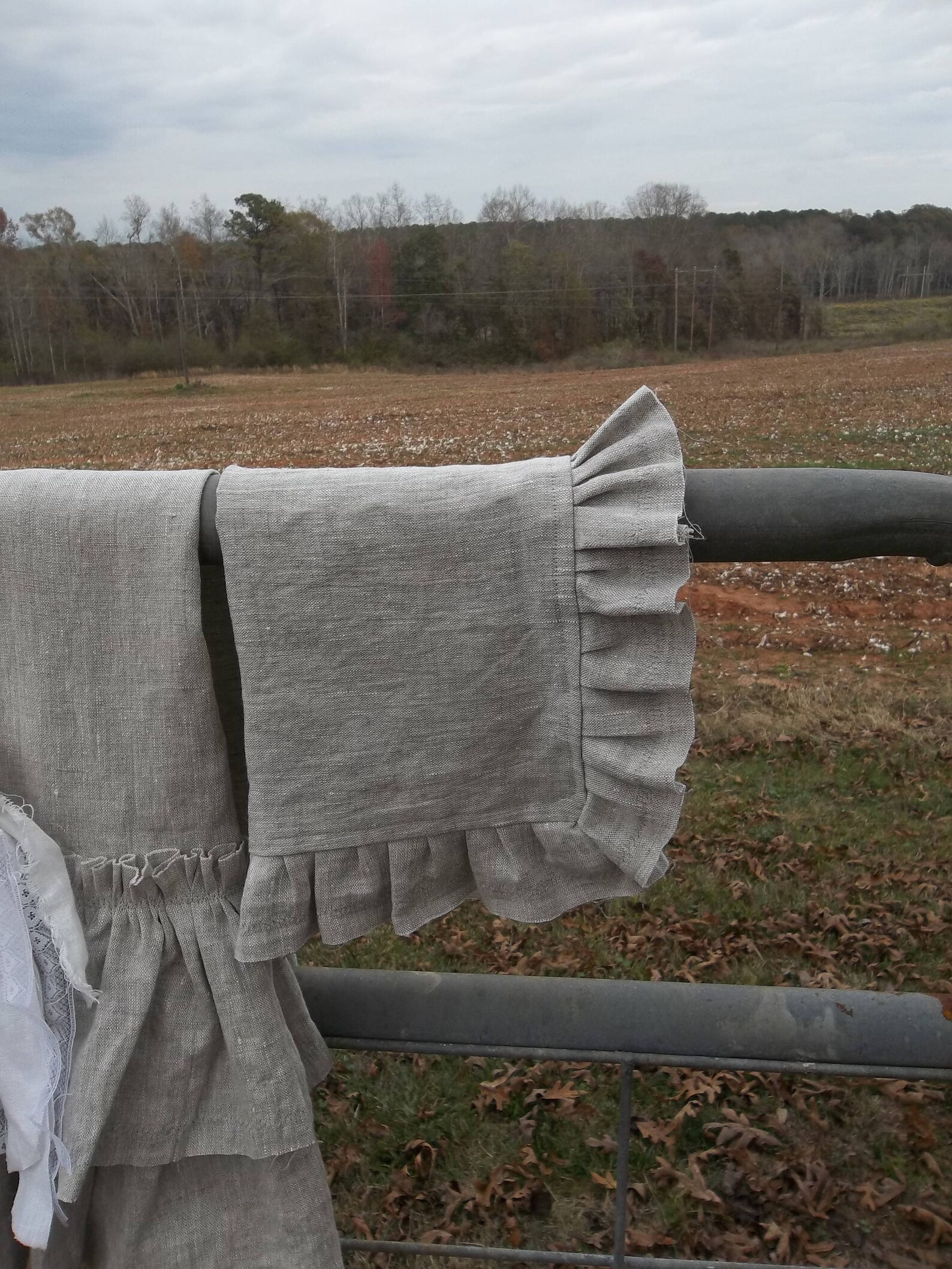 Ruffled Linen Bath Towels - Shabby Cottage Linens - Double Ruffle Towel ...