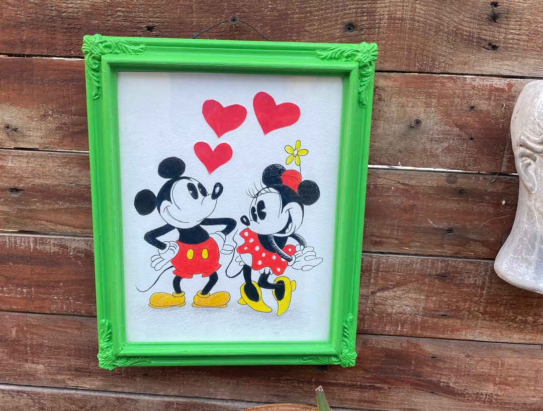 Mickey and Minnie Mouse in Love Prismacolor Pencil Drawing - Etsy