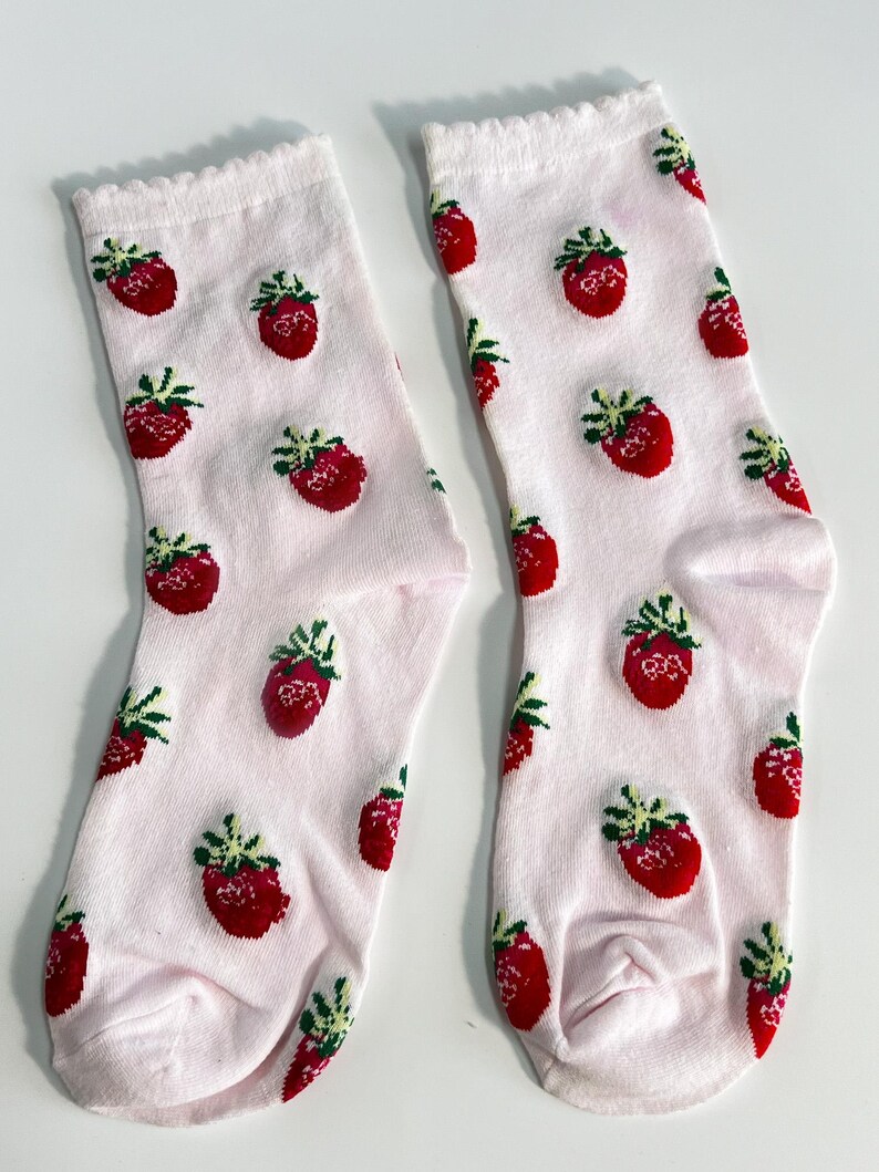 Pink Socks With Strawberry Patterns Colorful Socks Fruit-printed Socks Strawberry Socks Fruit ...