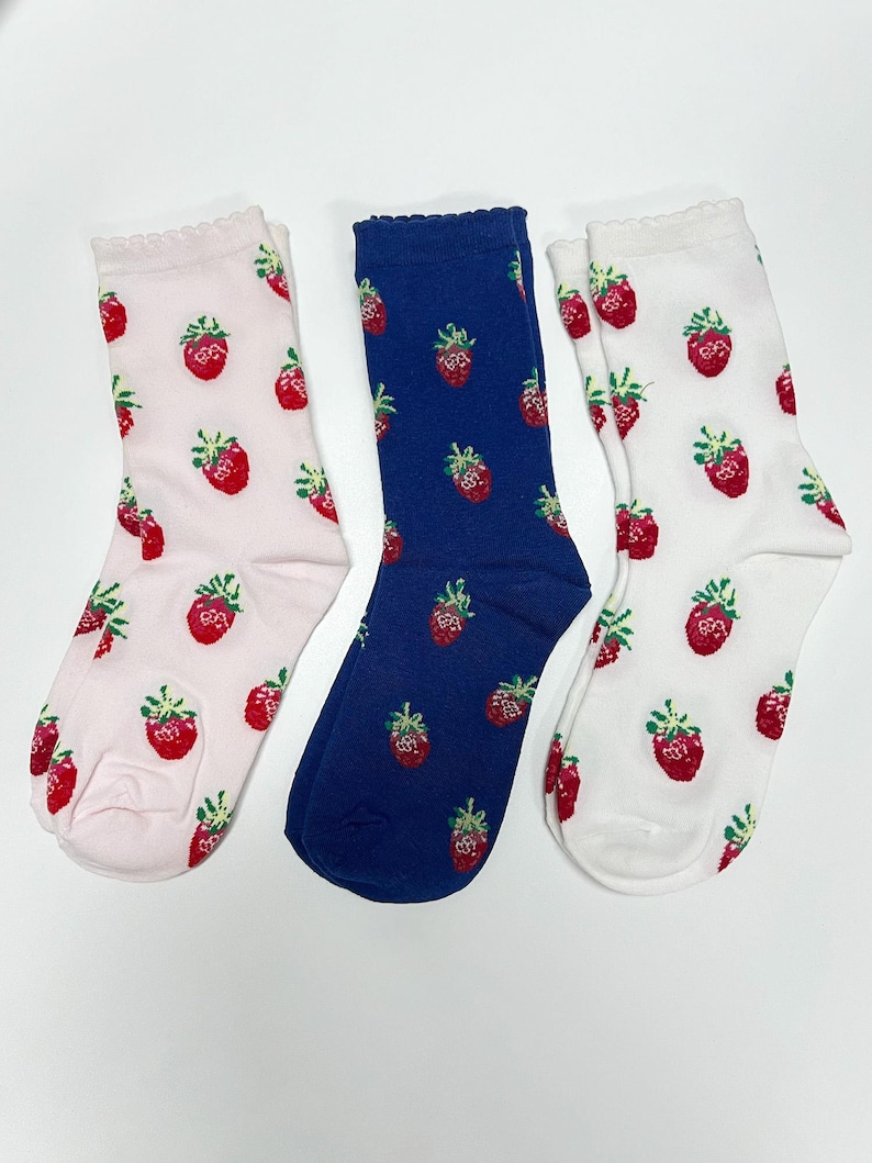 Pink Socks With Strawberry Patterns Colorful Socks Fruit-printed Socks Strawberry Socks Fruit ...