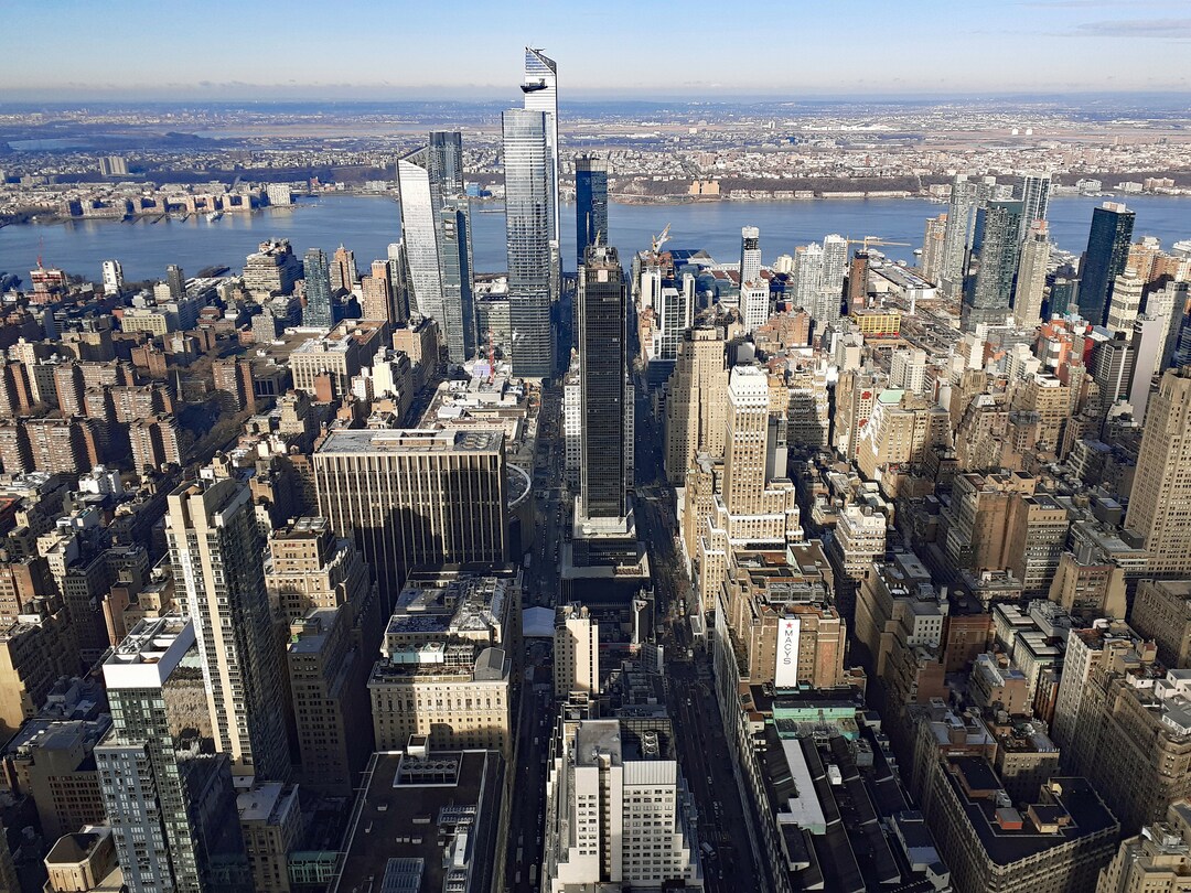 New York City and the Hudson River Manhattan the Bronx Brooklyn Images ...