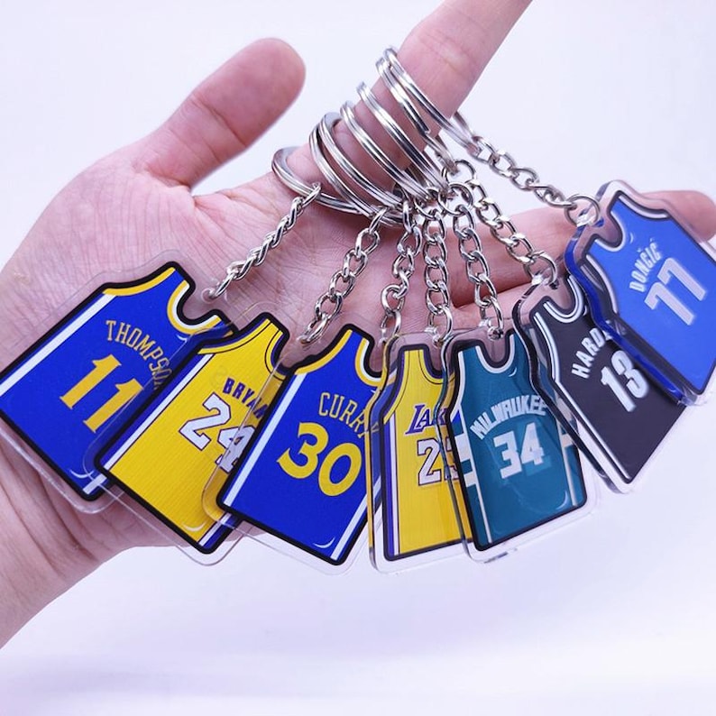 NBA Jersey Keychain • Iconic Basketball Fan Accessory • LBJ, Curry ...