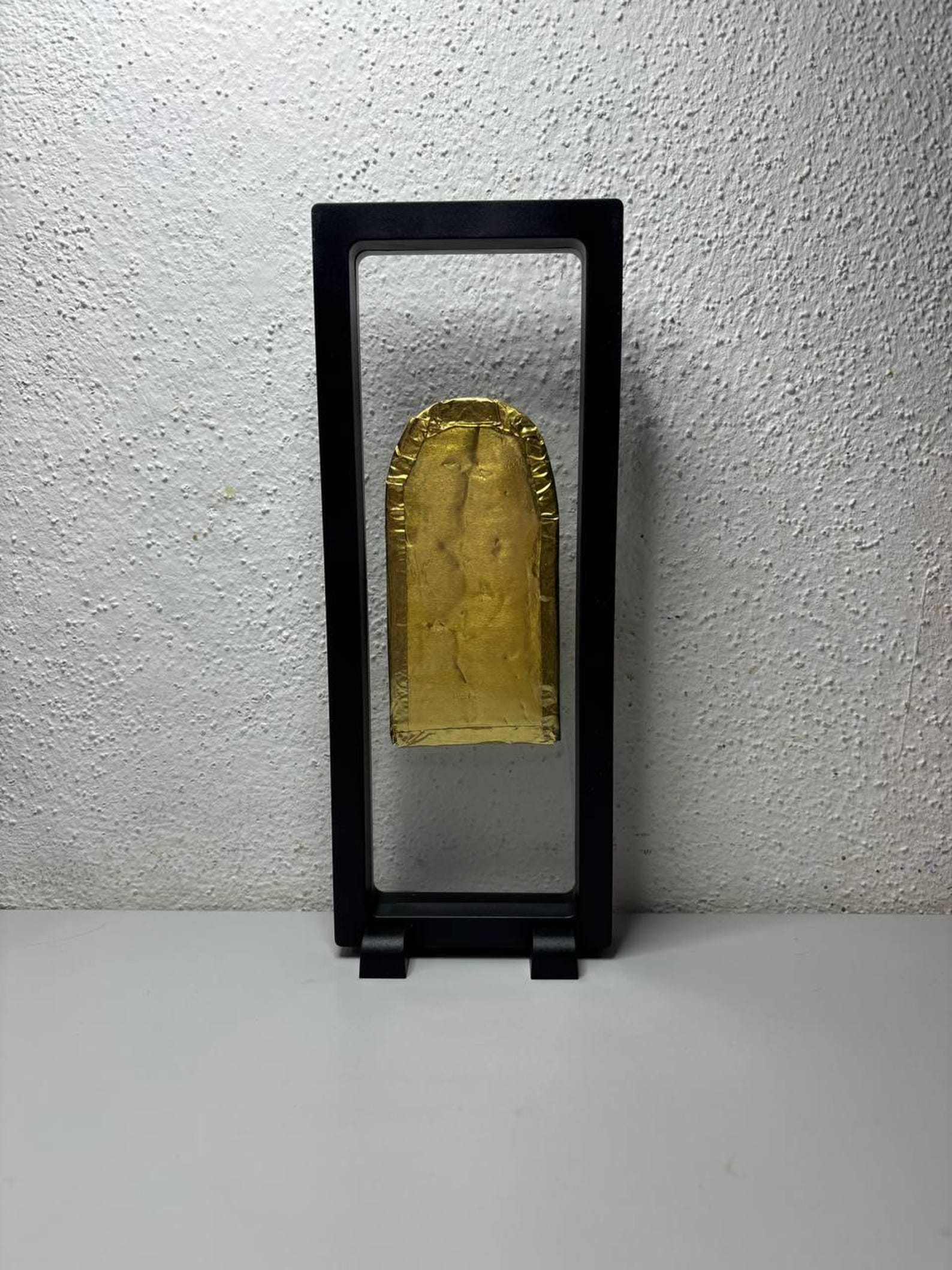 Crown of the Byzantine Emperor Constantine IX Monomachos. Plate ...