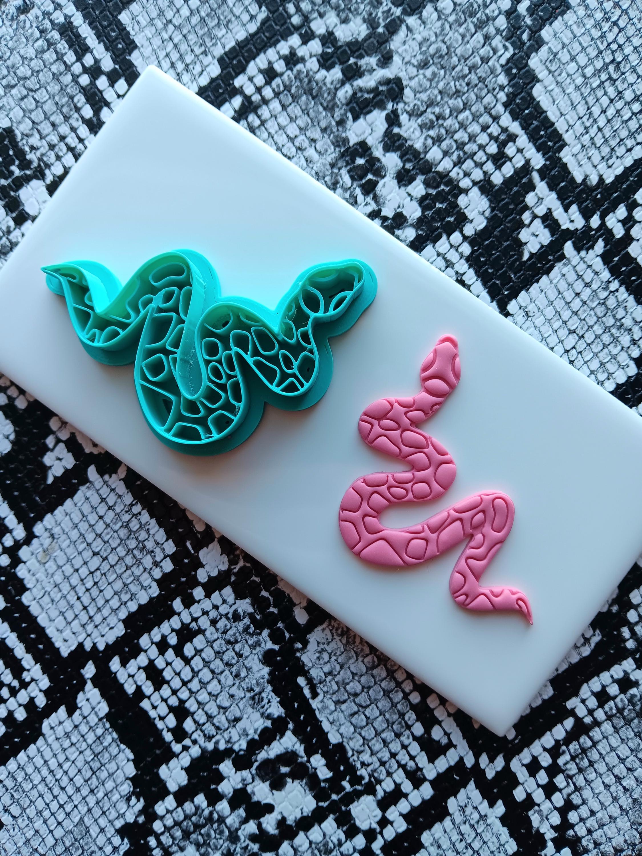 Spotted Snakes - EXCLUSIVE DESIGN - Polymer Clay Cutter Tool - Reptile ...