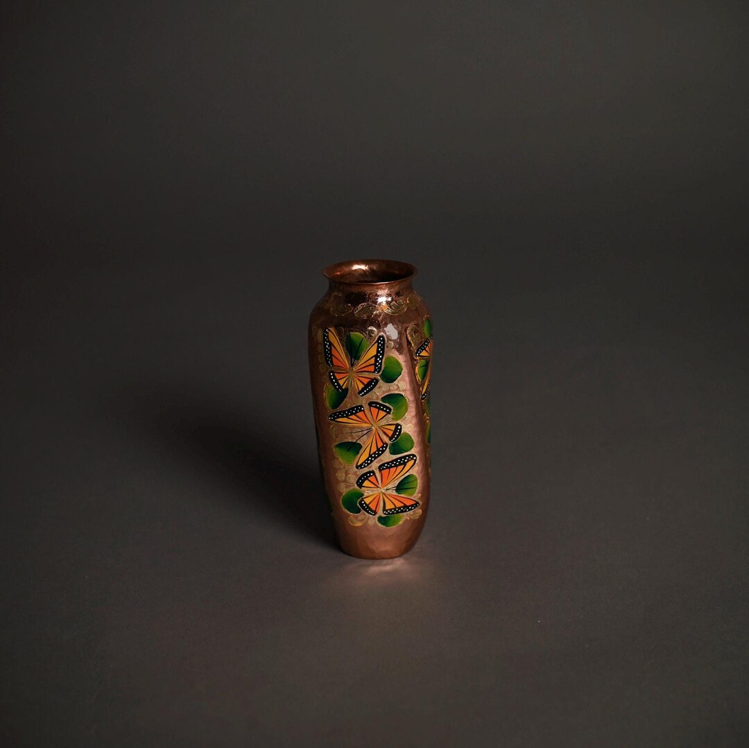 Ixtapa Vase With Painted Monarch Butterflies - Etsy