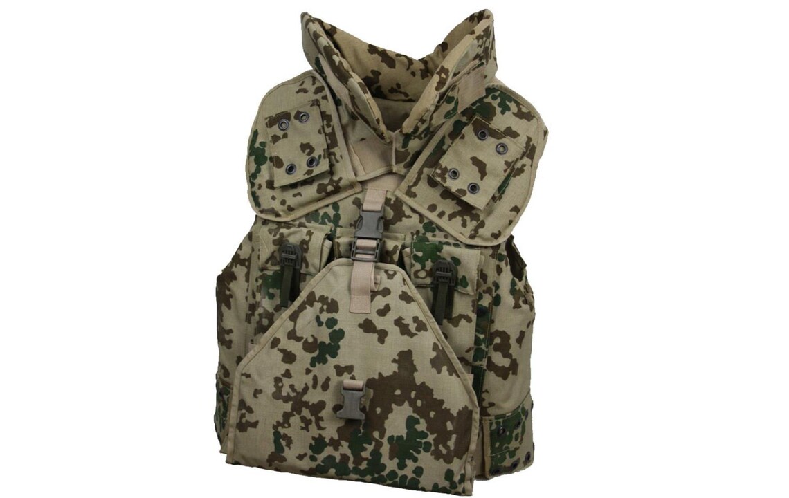 German Army Groin Protection Pads on the Velcro, Desert Flecktarn Frome ...