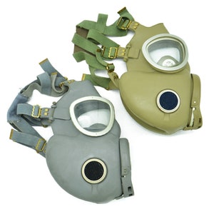 Polish Military MP4 Gas Mask With Bag & Filter - Etsy