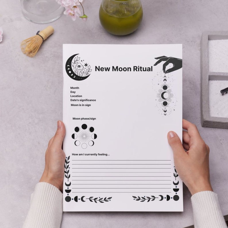 Black Moon Journal: 2025 Lunar Tracker, Rituals for New & Full Moons ...