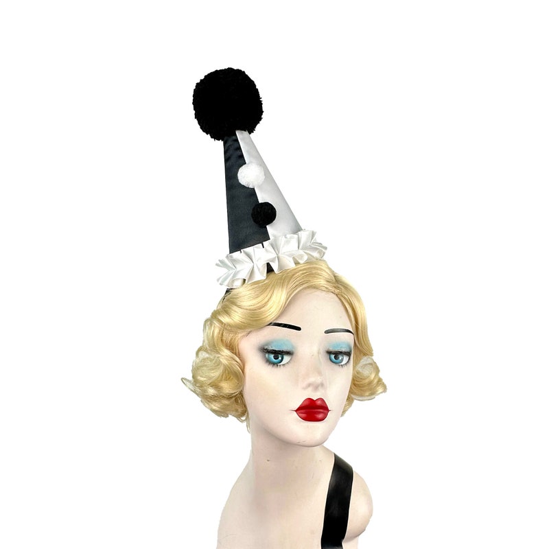 Freak Circus Jester - Etsy