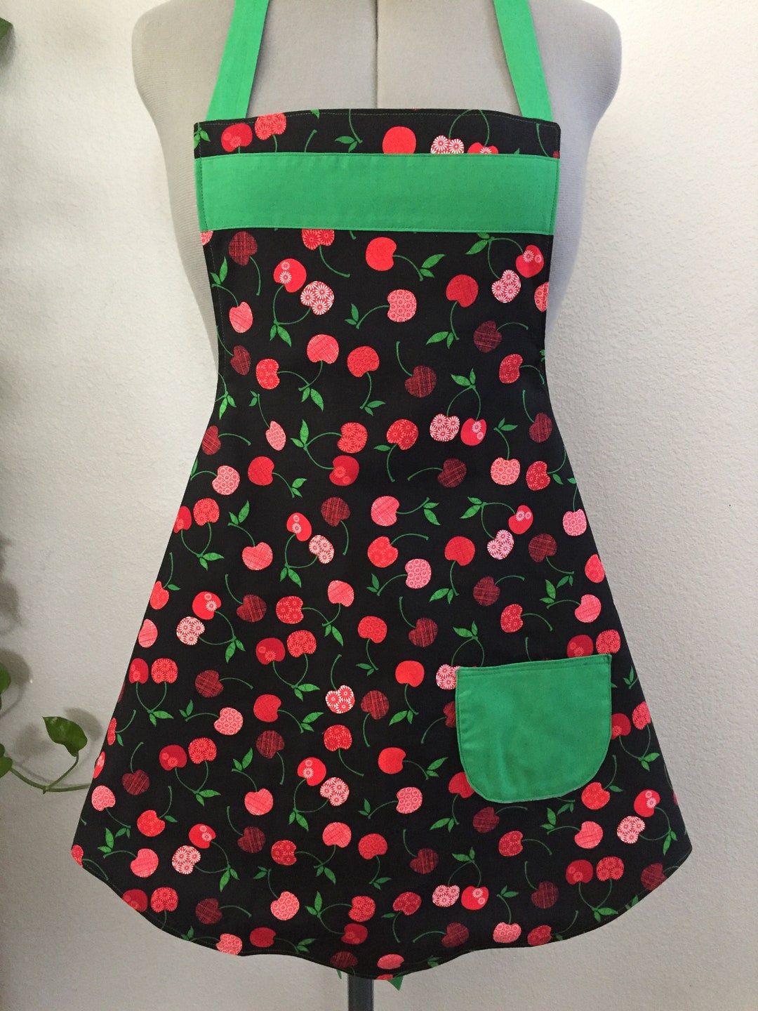 Happy Cherries Apron/calico/fruit/summer - Etsy