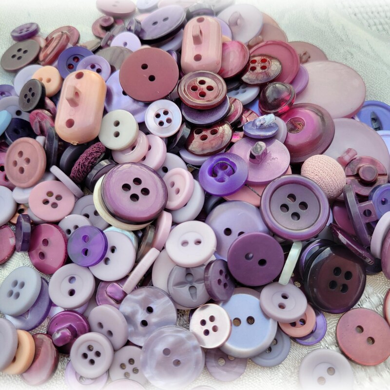 Light Purple Buttons - Etsy