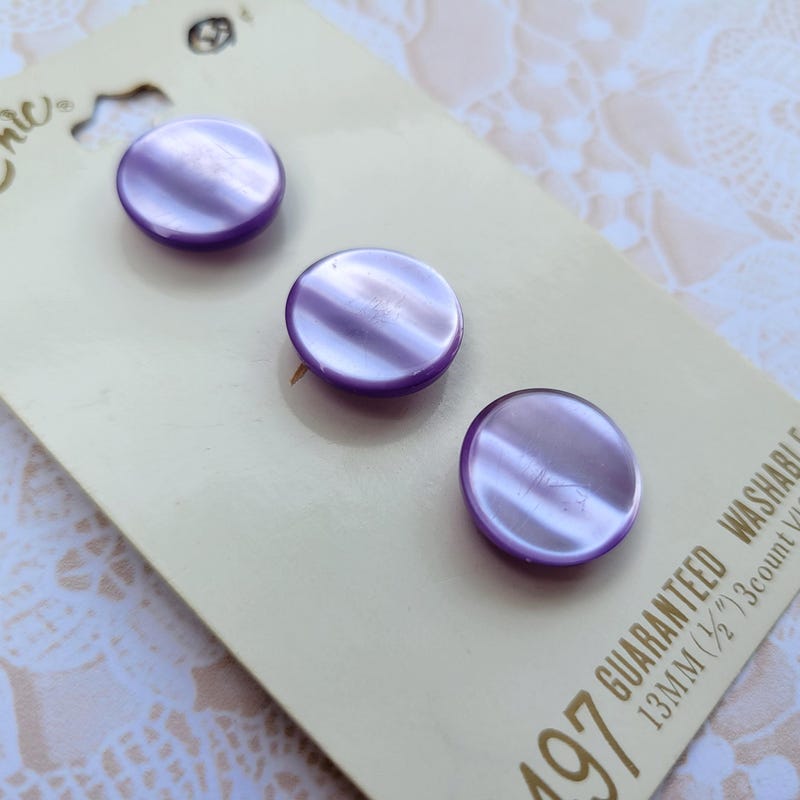 Violet Buttons - Etsy