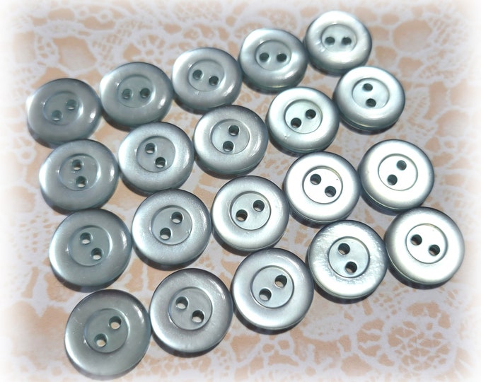 20 Light Blue 2 Hole Buttons Baby Blue Buttons Vintage Buttons 9/16 ...