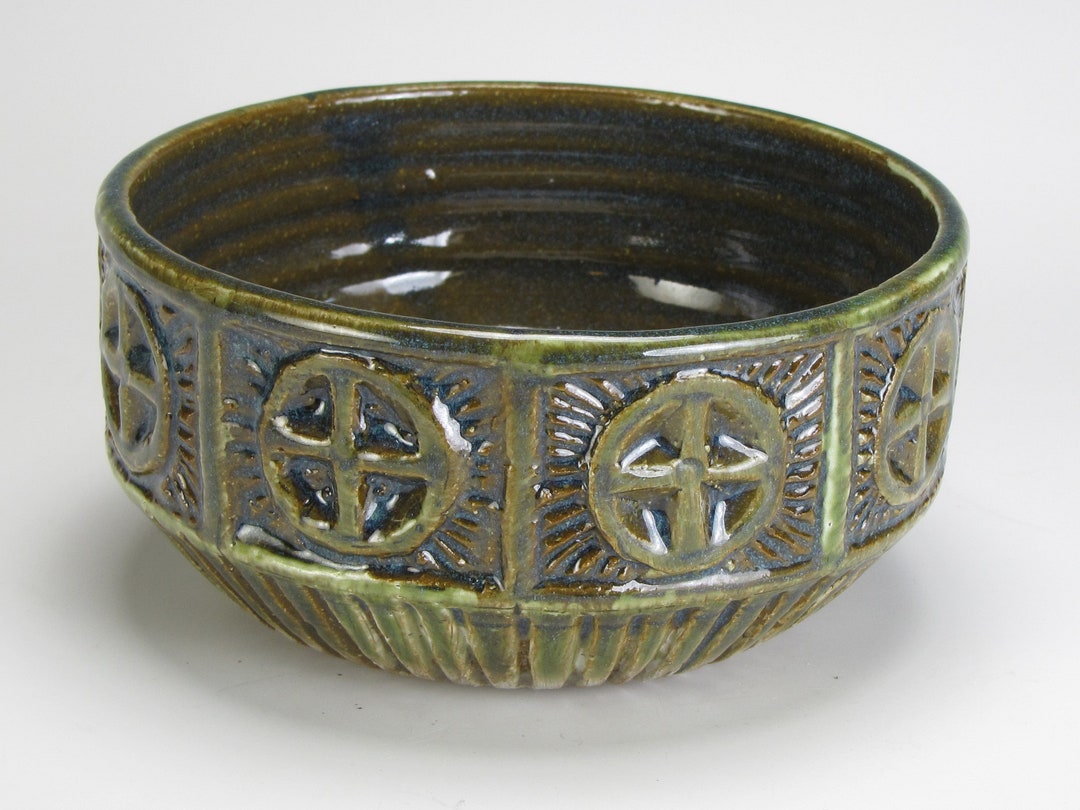 Carved Bowl, Carved Equidistant Cross on Bowl, Green Bowl, Carved ...