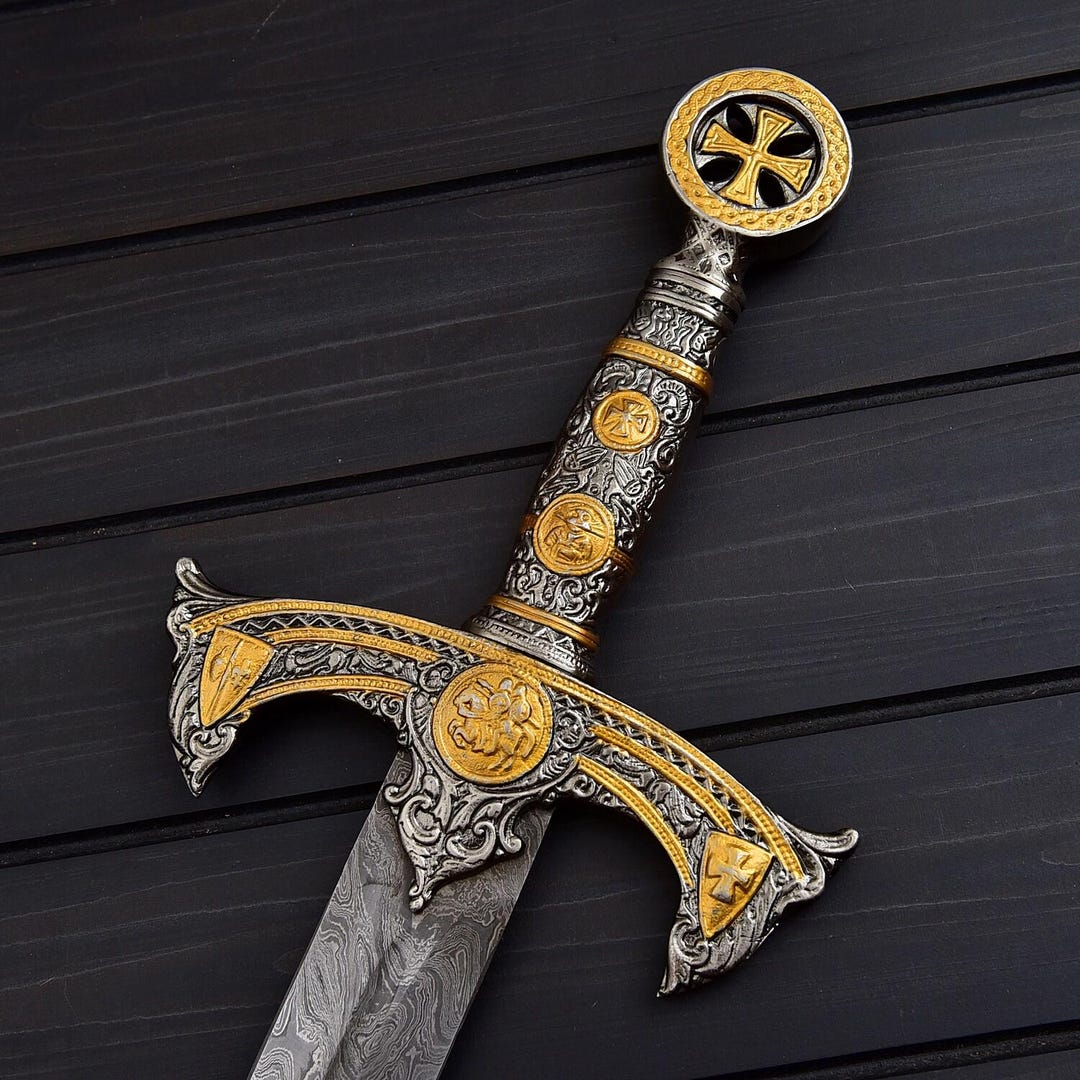 THE TEMPLAR 01 — Custom Handmade | Damascus Steel | Knights Templar ...