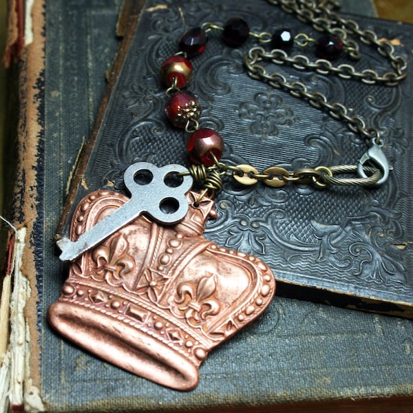 Crown Key Necklace - Etsy