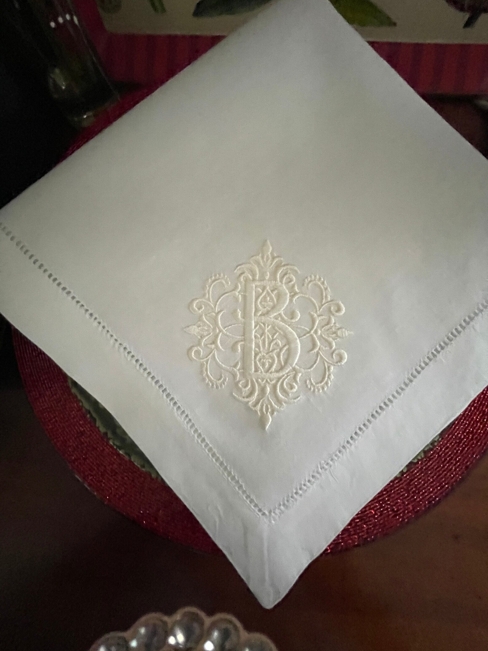 Monogrammed Embroidered Linen Napkins - Etsy