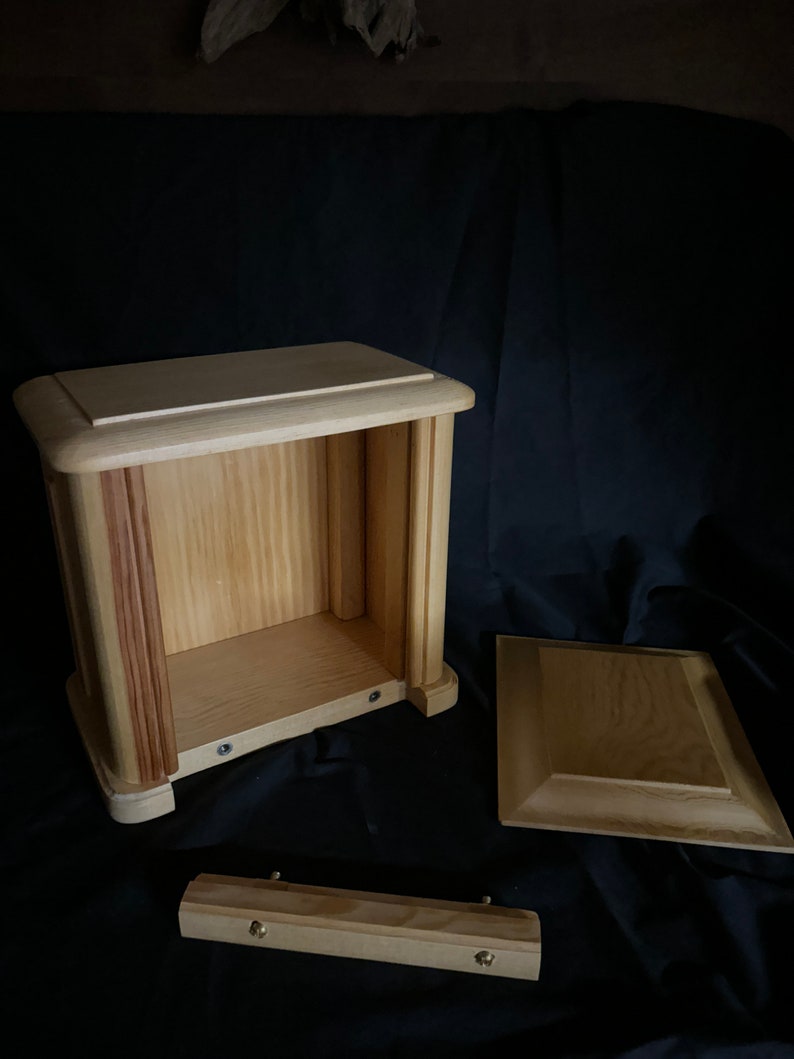 Cremation Chest, Cremation Box, Cremation Urn, Traditional Urn ...