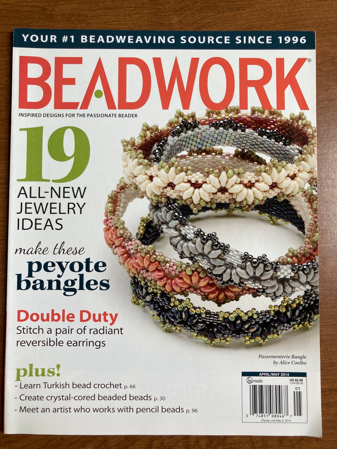 Beadwork Magazine, April / May 2019, Volume 22, #3 - Etsy