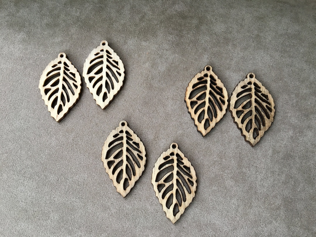 Set of 2, Laser Cut Leaf Filigree Pendant / Charm, Undyed Wood - Etsy