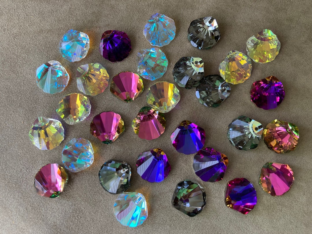 Faceted Shell Crystal Pendant, 5 Colors, 16mm, Sold by the Piece - Etsy